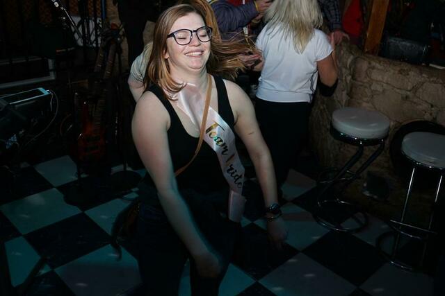 Steyr bei Nacht: Das war die Oster-Party im Hexenkessel Steyr - Steyr & Steyr Land