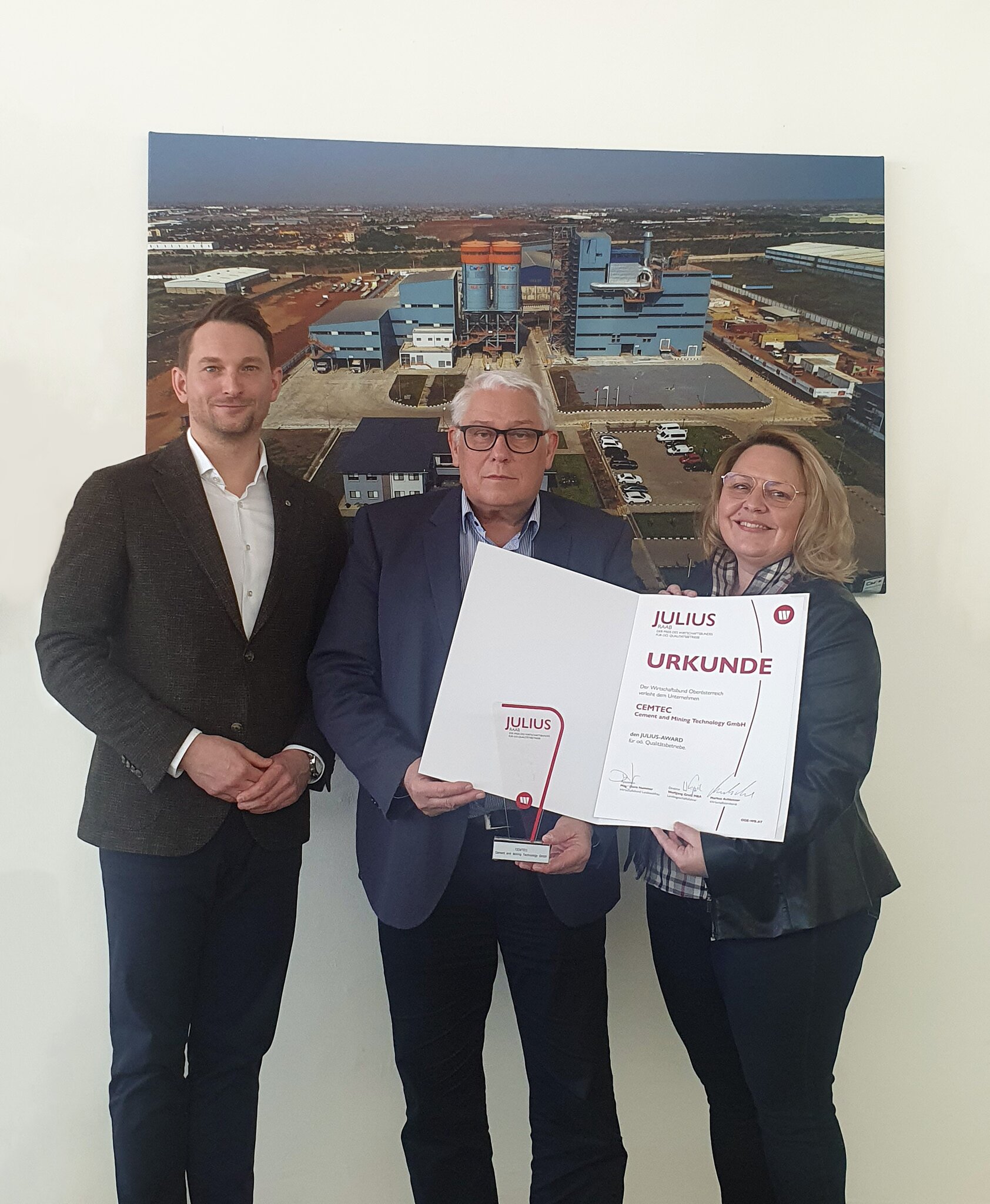 WKO gratulierte: Cemtec aus Enns mit Julius-Award ausgezeichnet - Enns