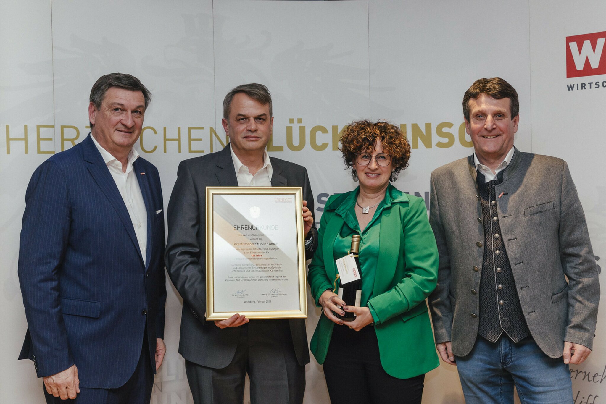 Kreativmöbel Stückler: Reichenfelser Tischlerei feiert 120 Jahre ...