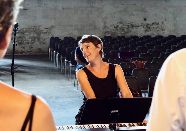 23 Bezirke, 23 Heldinnen: Stefanie Weingartner ist die Heldin in ...