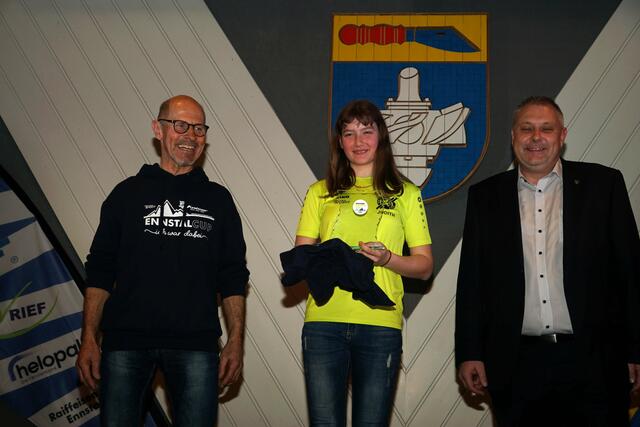 Ennstalcup: Ennstalcup Gesamtsieger Denise Dietl und Daniel Lumplecker ...