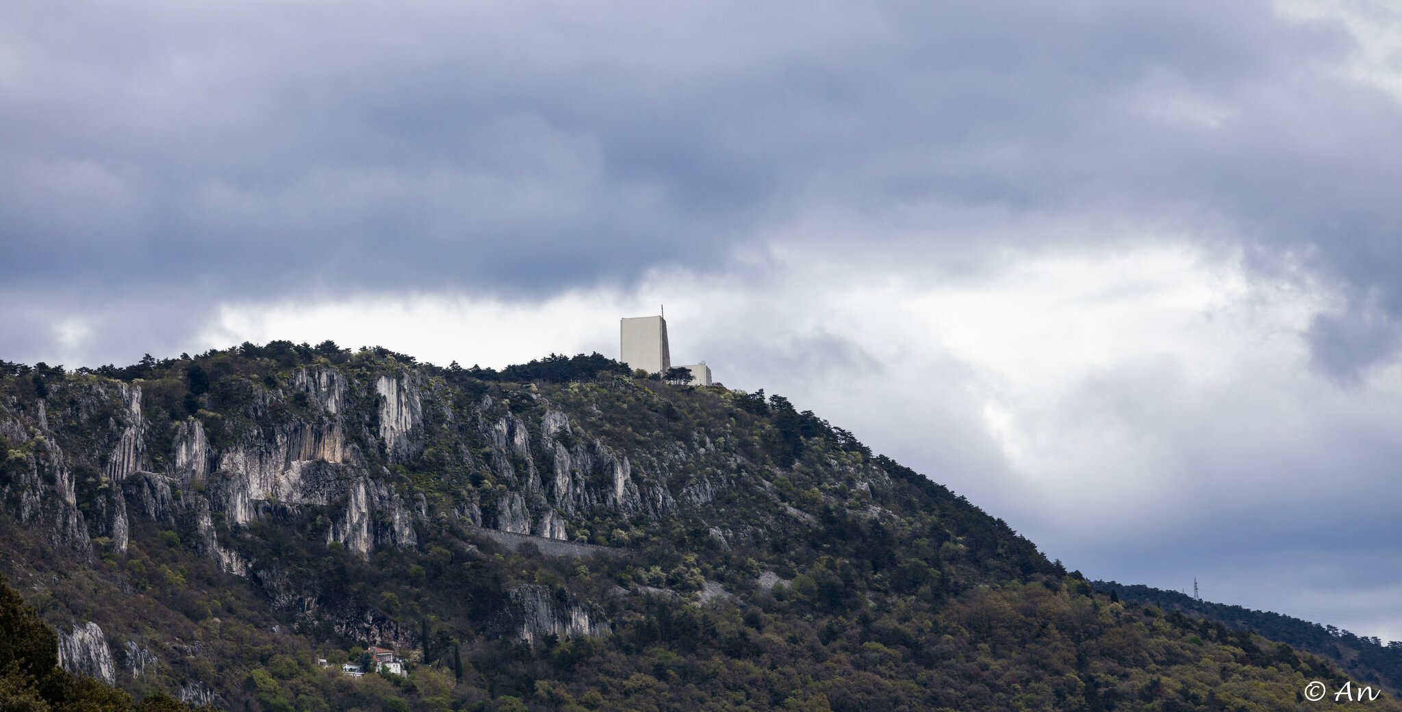 Region Triest: Wallfahrtskirche Monte Grisa - Hartberg-Fürstenfeld