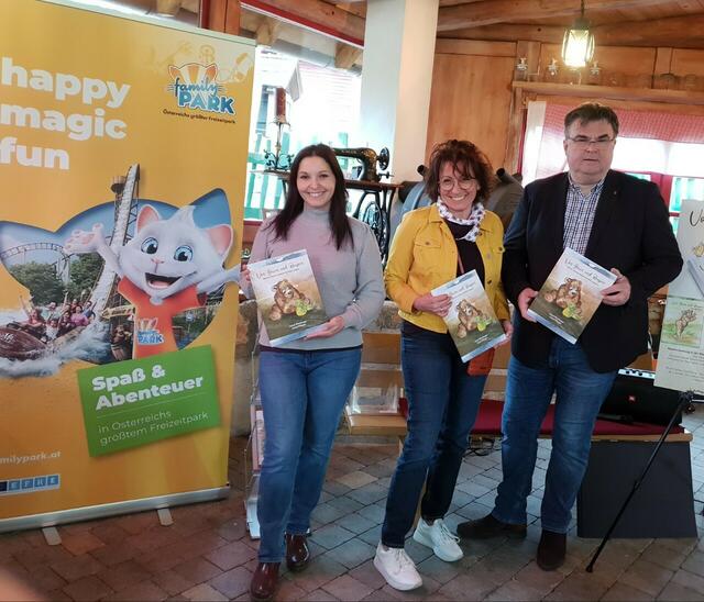 Buchpräsentation: "Von Bären und Raupen" erhält seinen dritten Teil ...