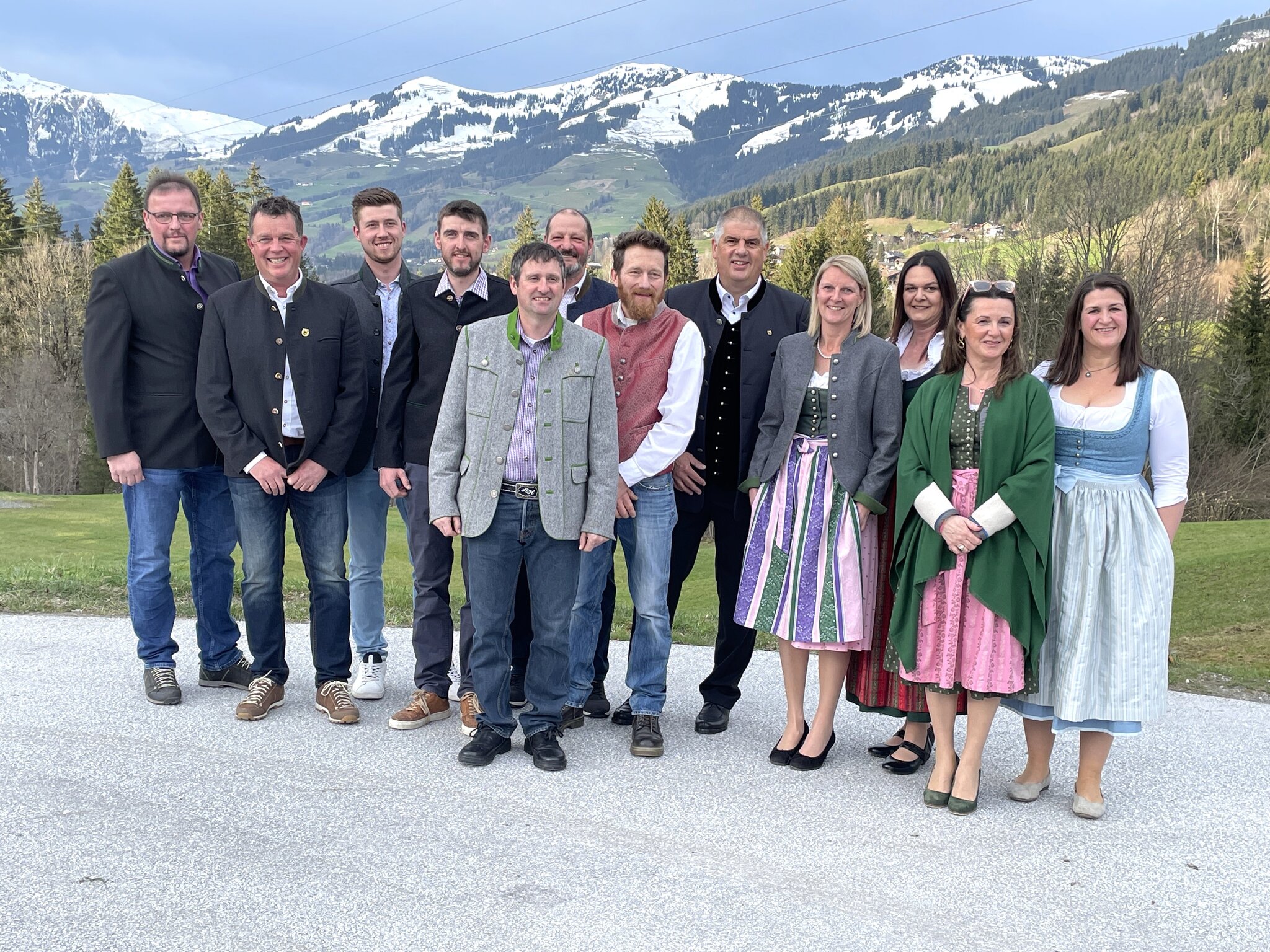 Jochberg - Gemeindeversammlung: "Nachbetrachtet und nach vorn geblickt ...