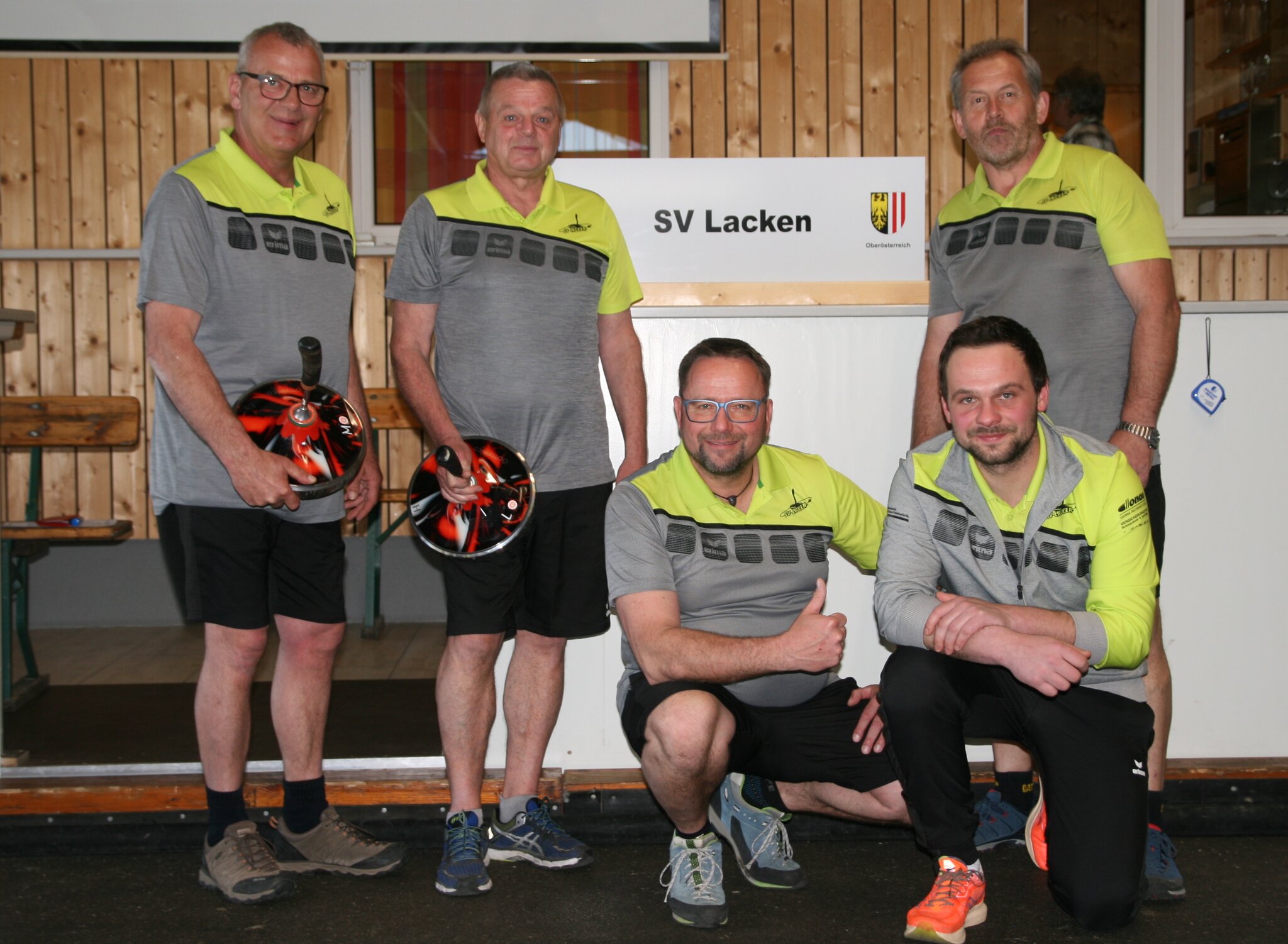 Stocksport Bundesliga 2: Lacken feiert Auftaktsieg in der Stockschützen ...