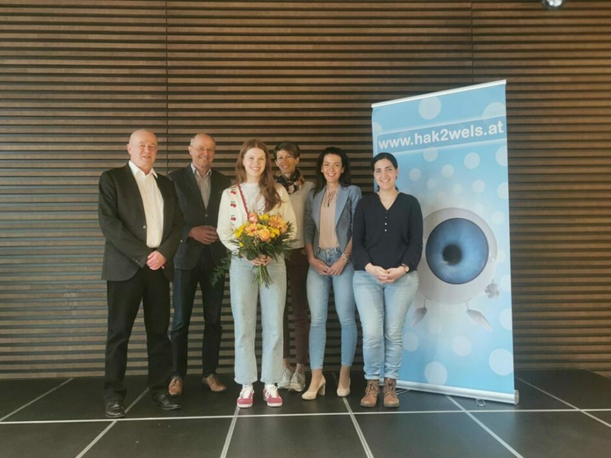 Bundes-Fremdsprachenwettbewerb: Sieg HAK 2 Wels im Bewerb ...