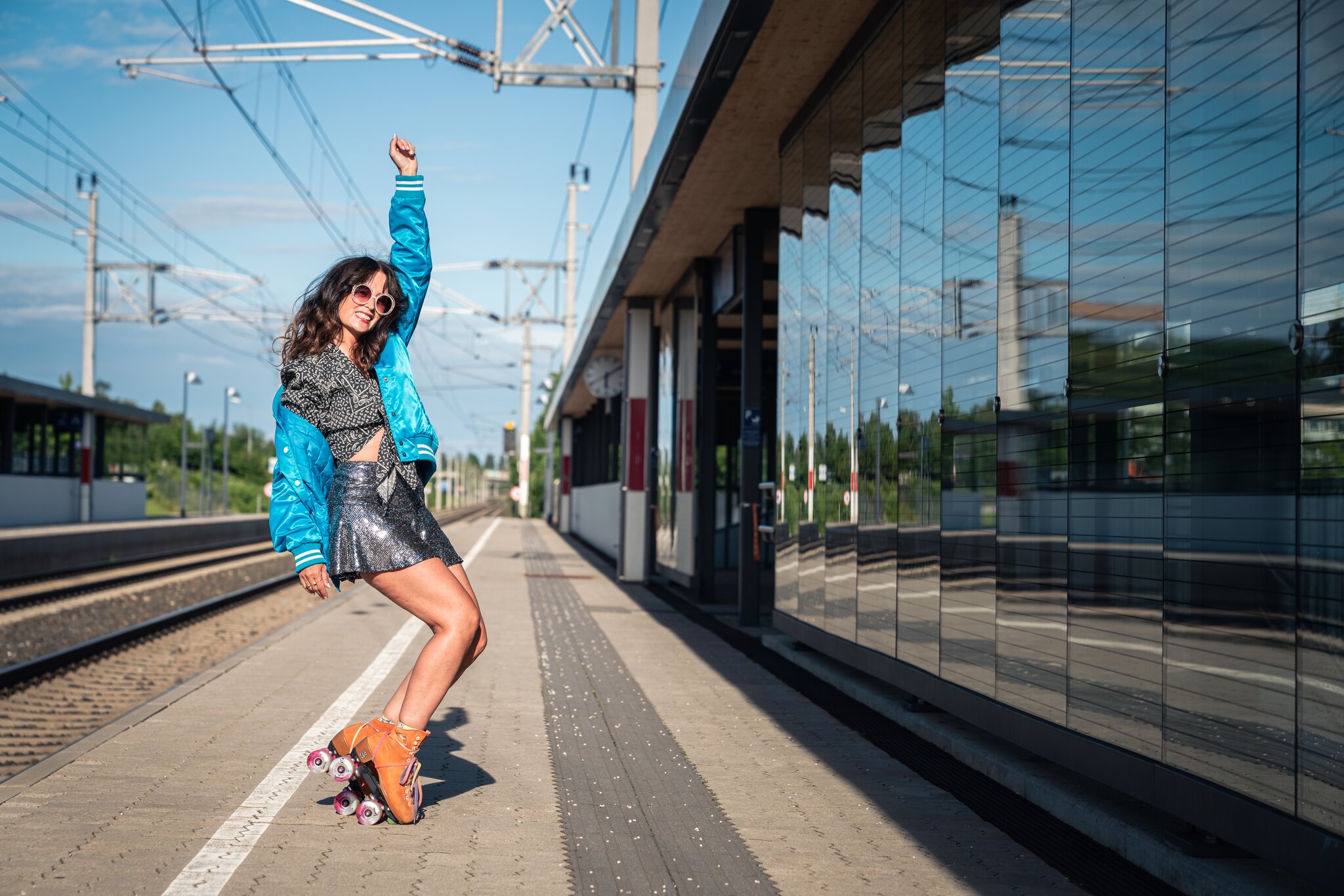 Auf acht Rädern zu mehr Fitness: Villacher Lehrerin rollt durchs Leben ...