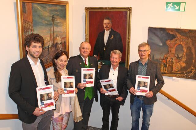 Kunst und Möbel: Sonderausstellung im Museum Mödling - Mödling