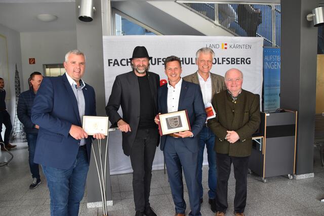 FBS Wolfsberg: Die "Steinerne Hochzeit" ist in neuer Kunsthalle zu ...