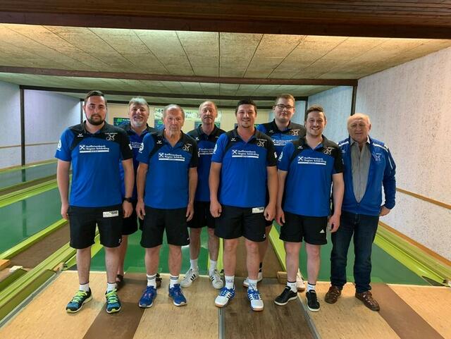 Sportkegeln: Pfeift ATSV Riedau auf Bundesliga-Aufstieg? - Schärding