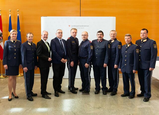 Bezirk Mistelbach: Ehrungen bei der Polzei - Mistelbach