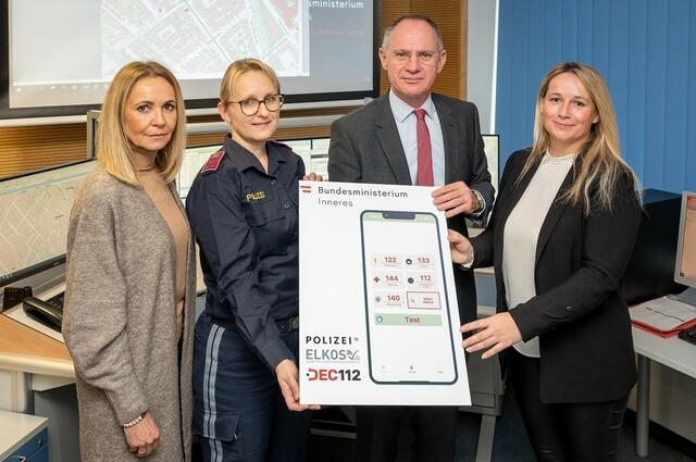 Stiller Notruf: QR-Codes sollen in der City auf Notruf-App hinweisen - Innere Stadt