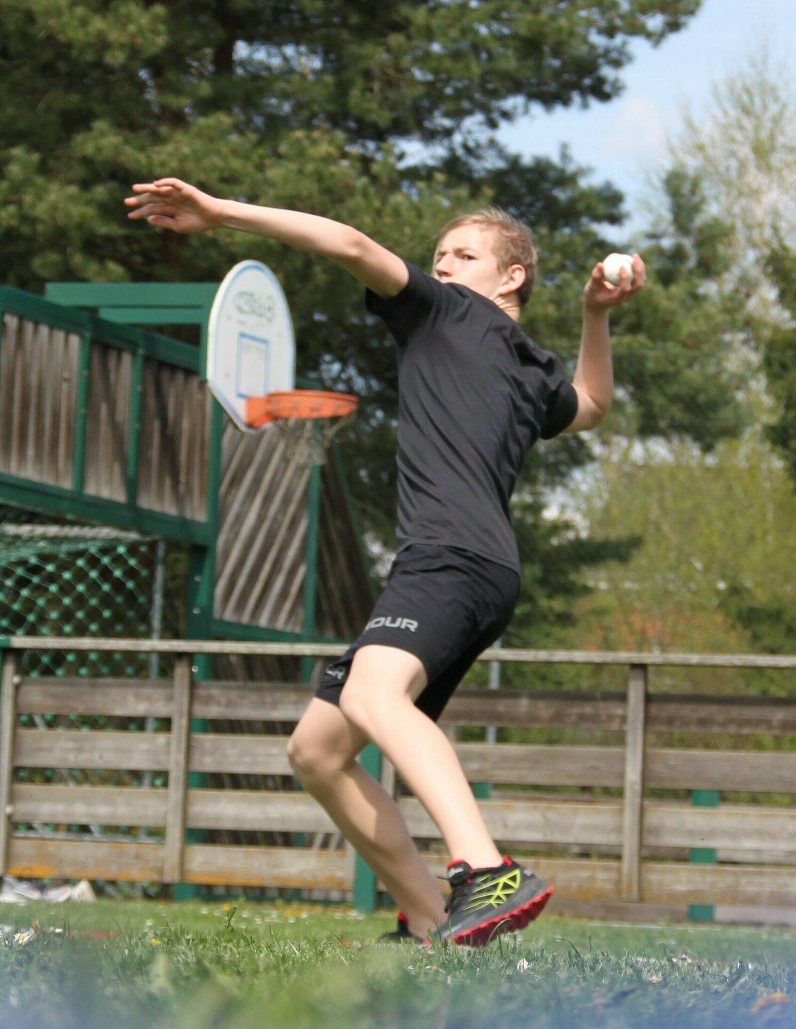 90 Teilnehmer: Leichtathletik-Schulmeisterschaft an der SMS ...