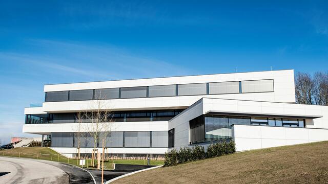 40 Jahre RZL Software: Bis zu 2.000 Euro Teuerungsprämie für ...