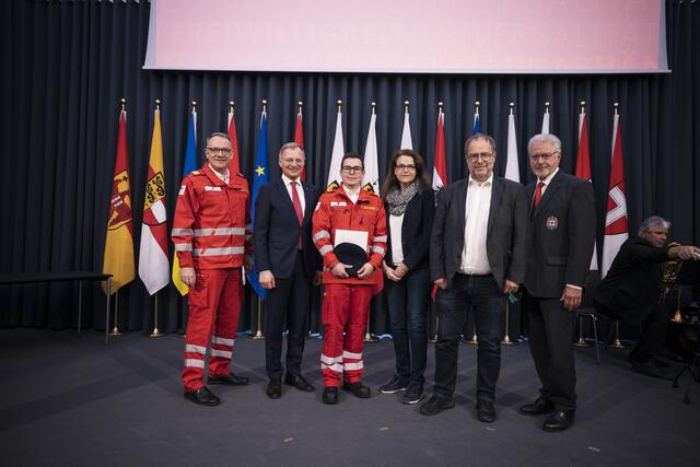 OÖRK Grieskirchen: Samuel Humer beendete Einsatzoffiziersausbildung ...