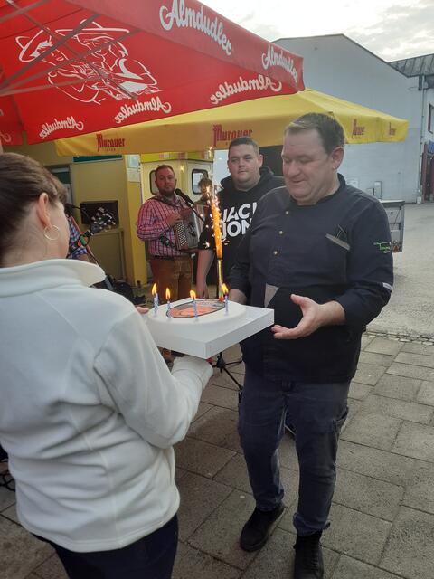 5 Jahres Jubiläum: Tommy's Imbiss feierte 5 Jahre - Gänserndorf