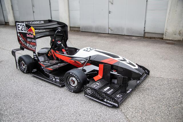 Formula Student: Joanneum Racing Graz entwickelte neuen Elektro-Boliden ...