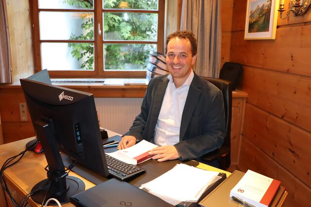 Neuer Ort der Begegnung: Kräutergarten auf Schloss Sigmundsried wird ...