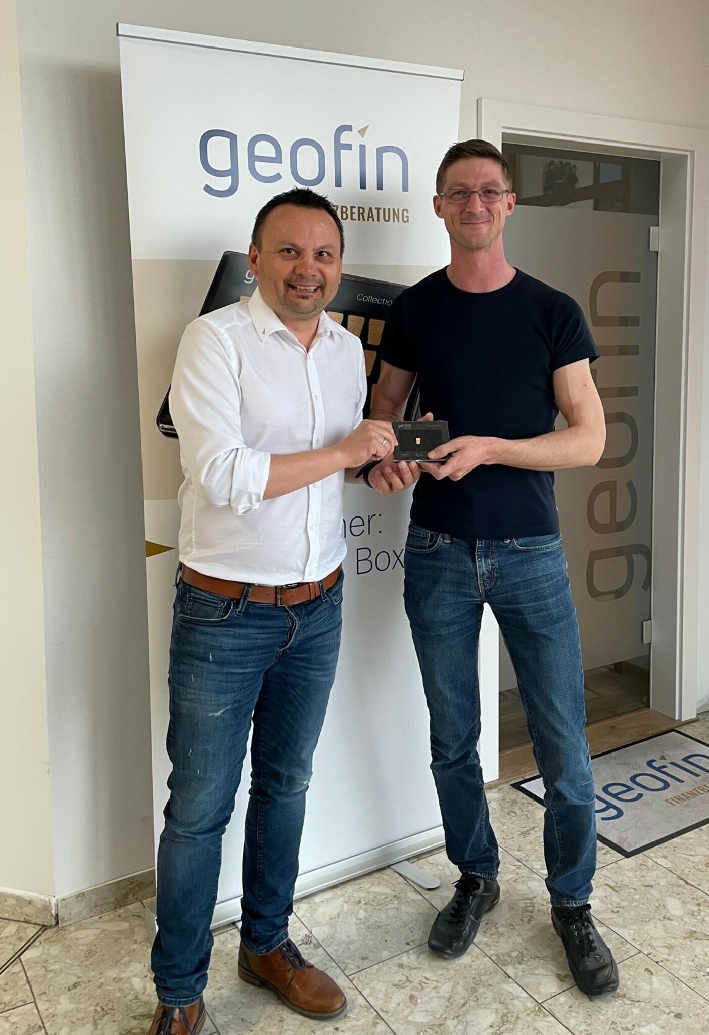 Glückliche Gewinner: Sieger beim Gewinnspiel freuten sich über Gold ...