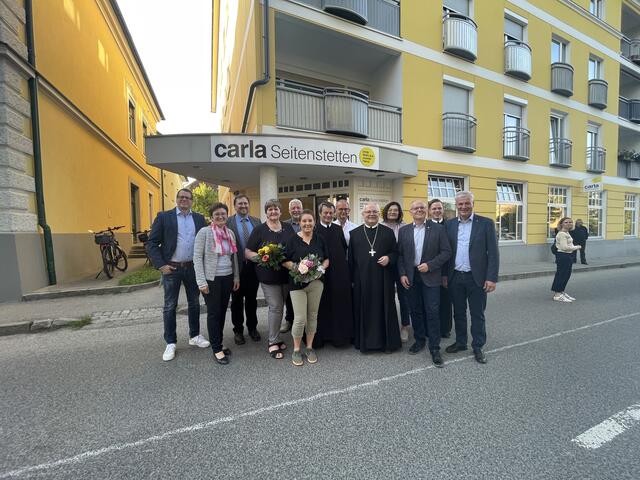 carla: Neuer Second-Hand-Laden der Caritas eröffnet in Seitenstetten ...