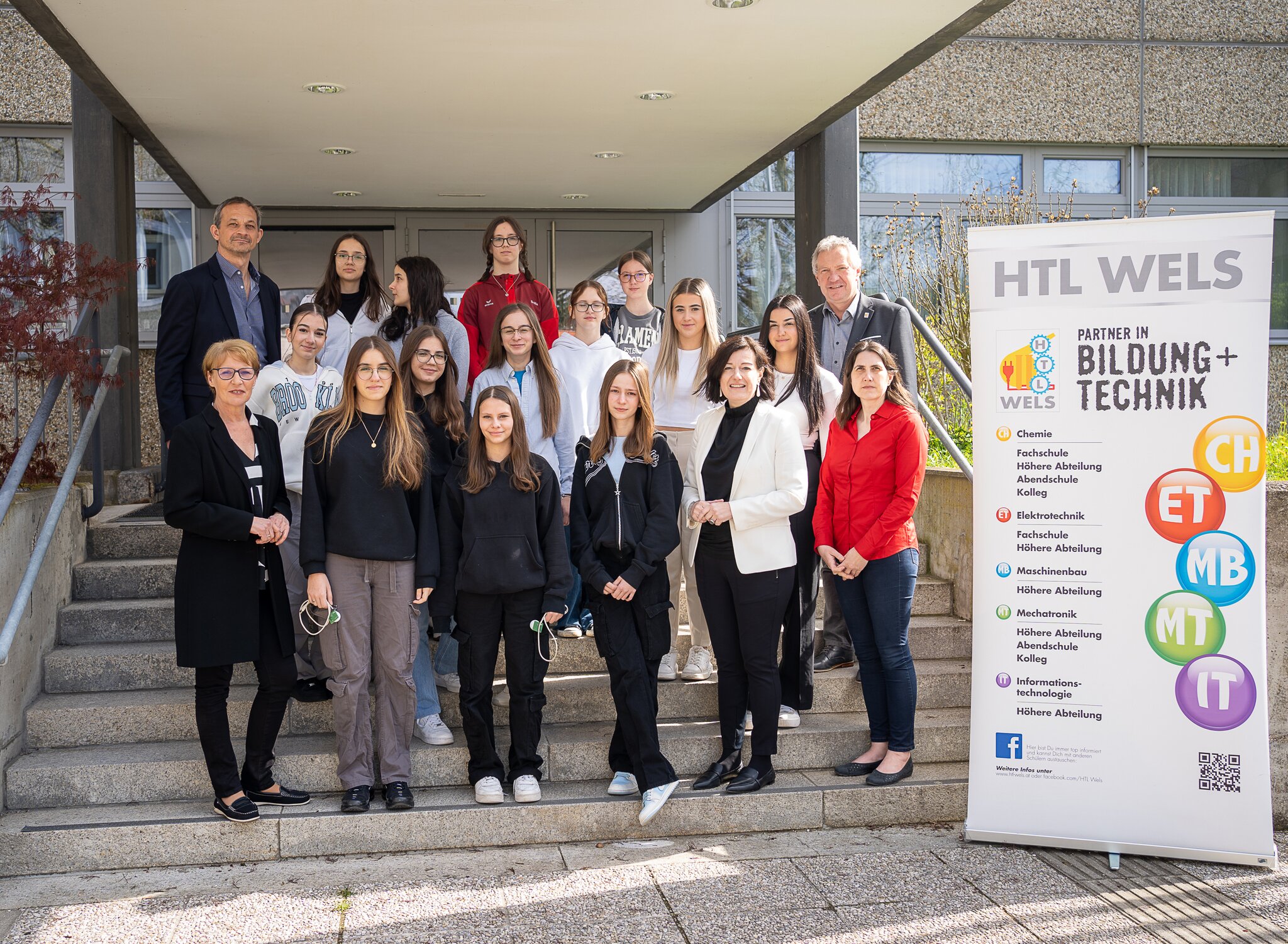 Girls Day in der HTL Wels: Frauen sollen für Technik begeistert werden ...