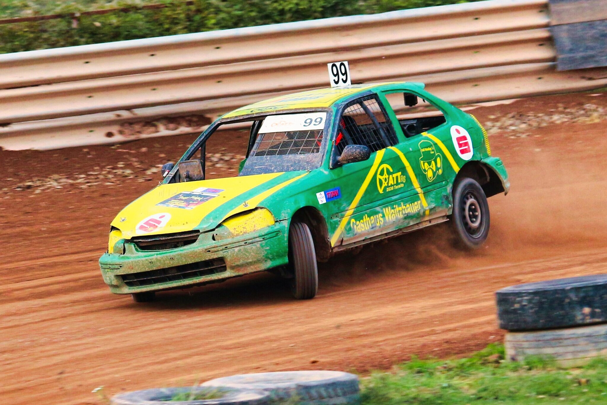 Stockcar-Rennen sind ihr Leben: Die "schnelle Michelle" - Neunkirchen