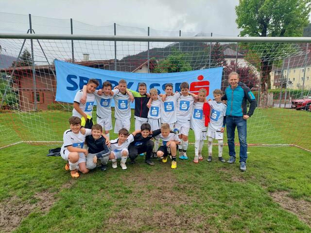 Toller Erfolg: MS Axams krönt sich zum Schülerliga-Bezirksmeister ...