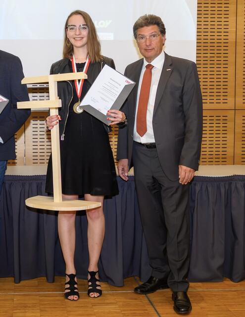 Tischlernachwuchs: Team 7-Lehrlinge bei den Besten des Landes - Ried