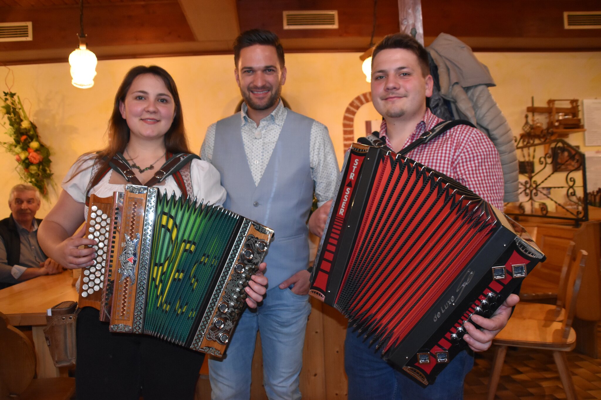 Heimatleuchten: Der Waldheurige in Bad Vöslau geht auf Sendung - Baden