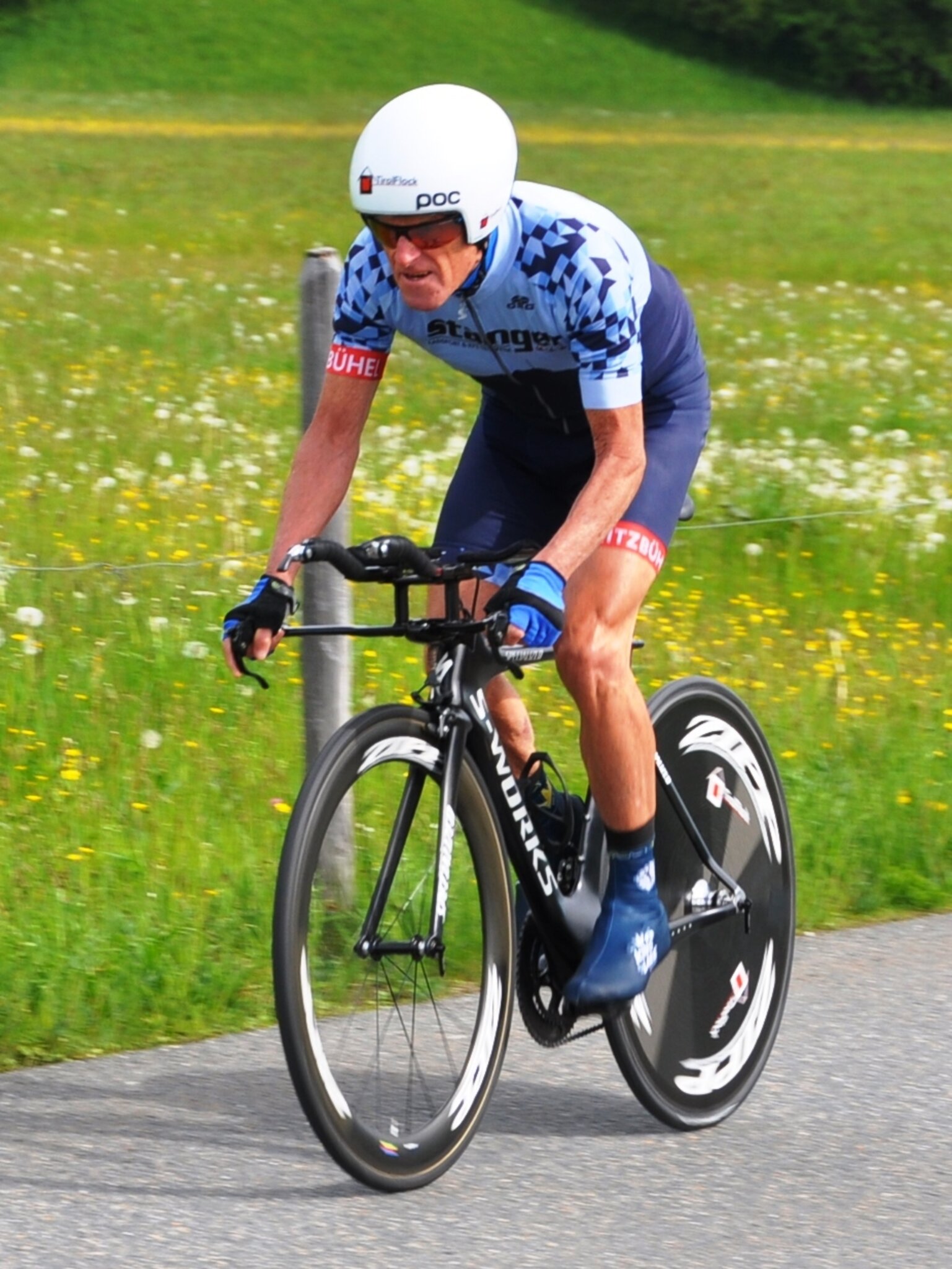 Radsport: Perfekter Saisonauftakt für Masters-Rennfahrer Robert Alton ...