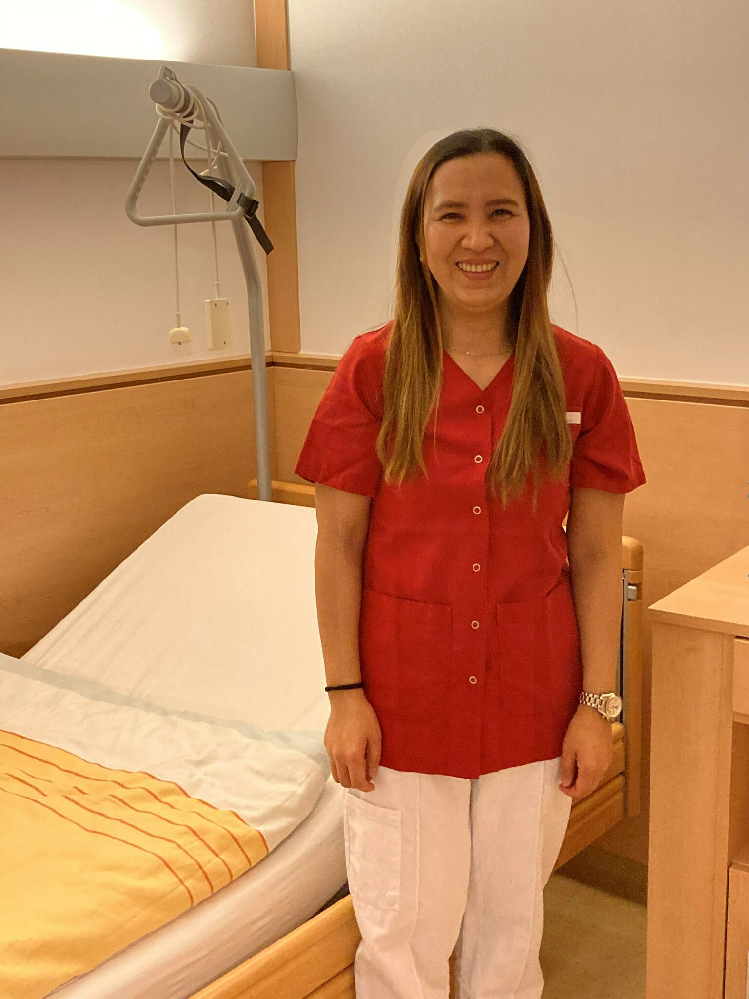 Pflegekraftmangel: Philippinische Pflegekräfte in Braunauer ...