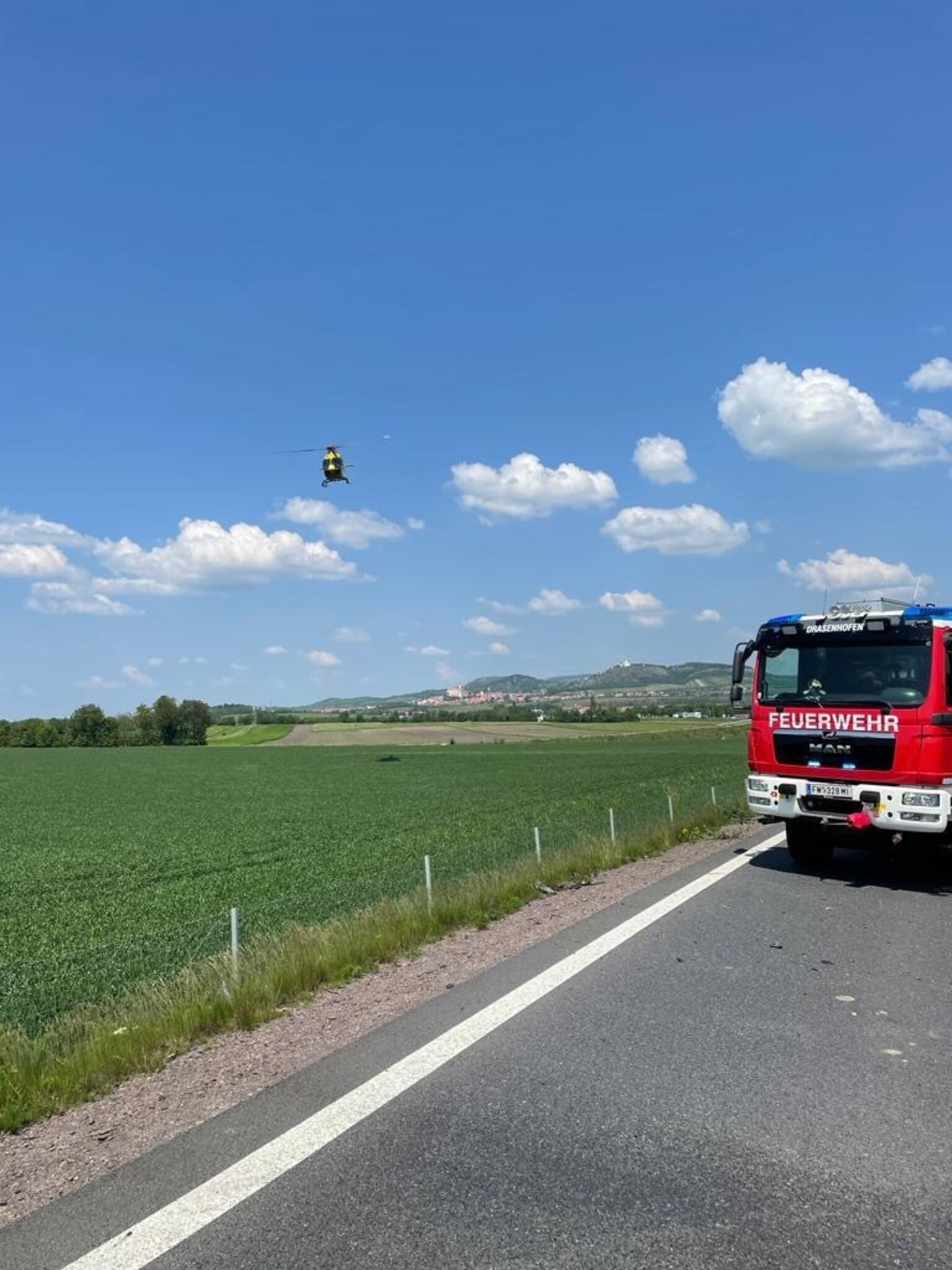 Verkehrsunfall: Christophorus 2 auf A 5 im Einsatz - Mistelbach