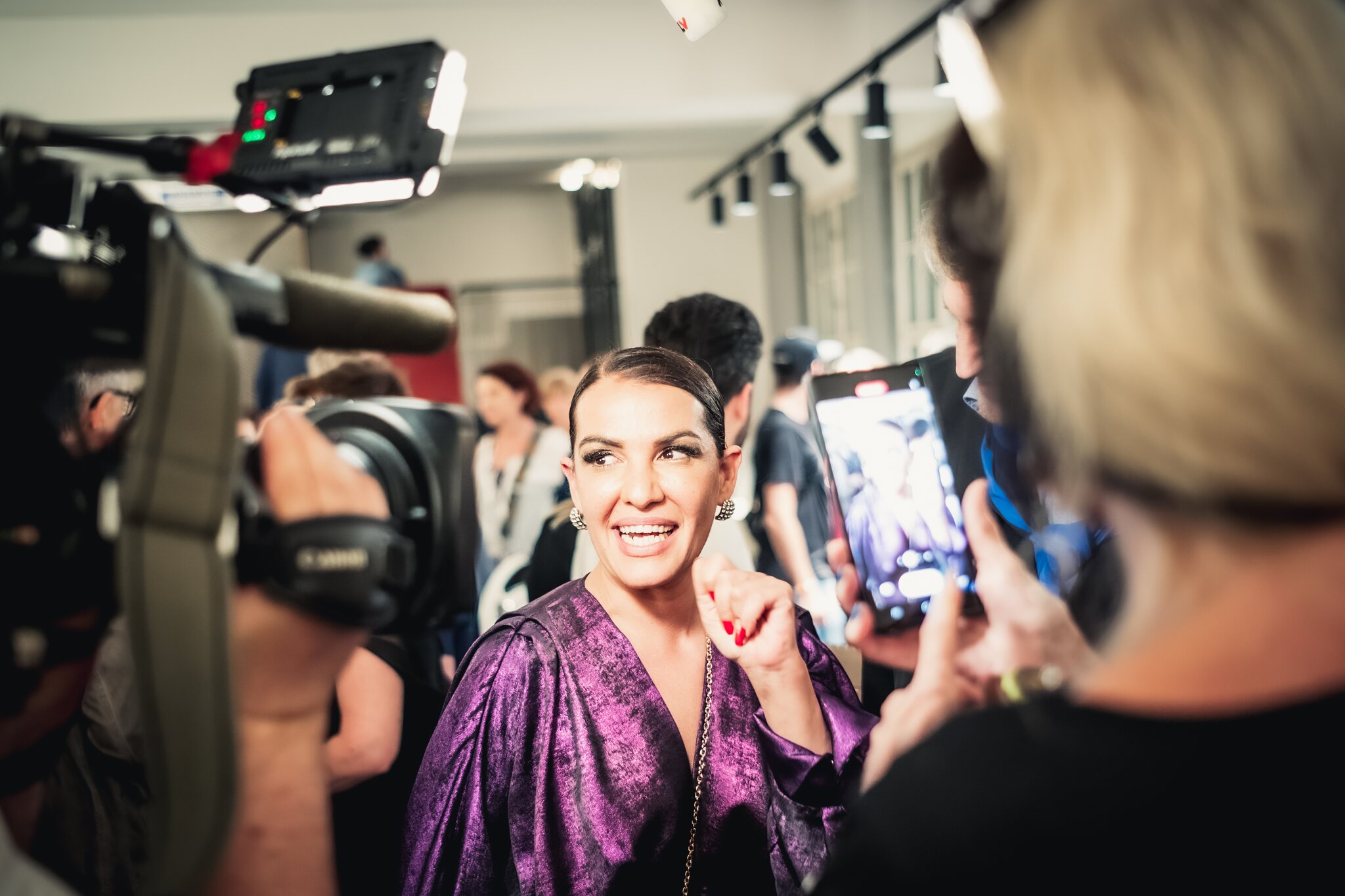 Aida Loos legt mit neuen Shows los: "Ich bin so einfach gestrickt"