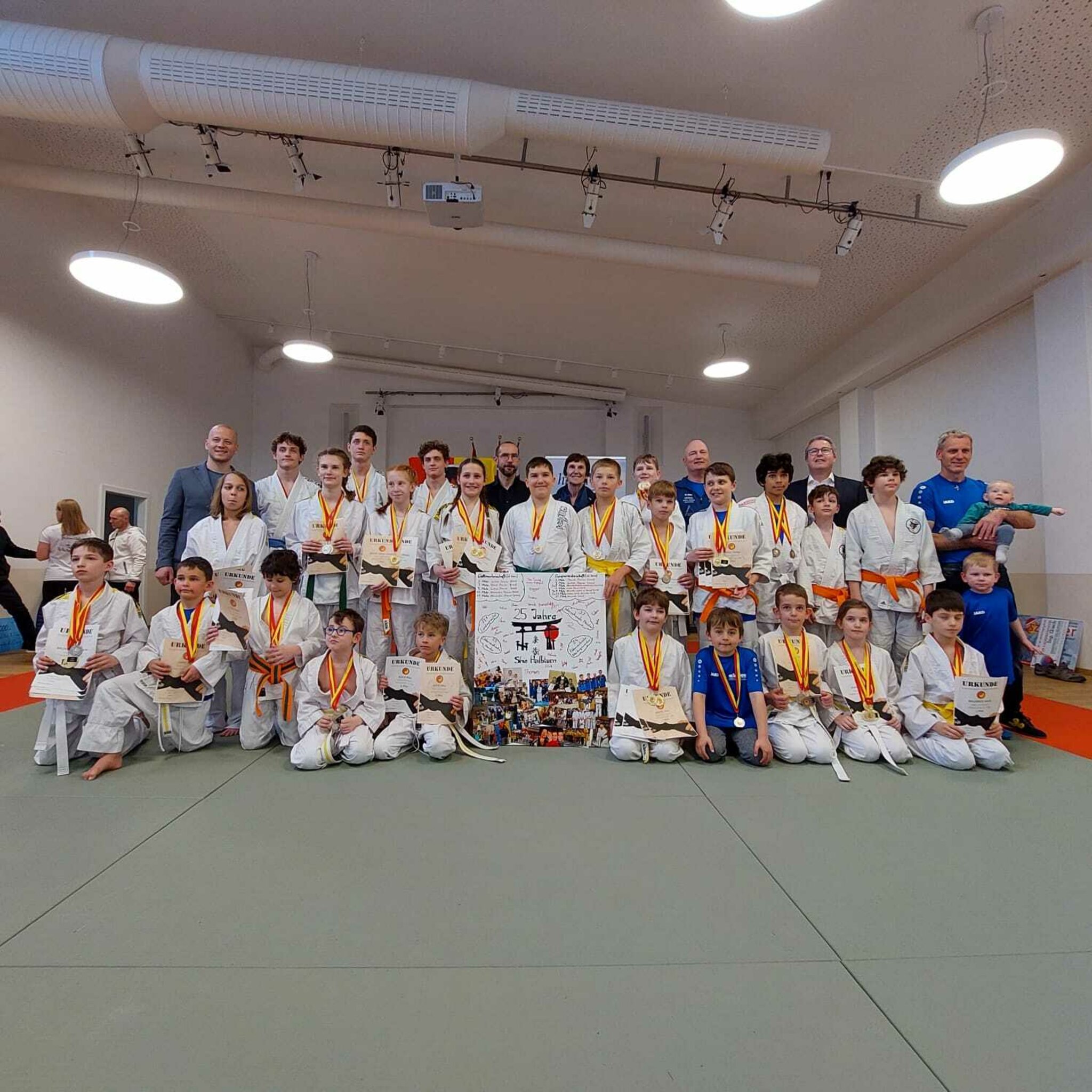 Jiu Jitsu im Bezirk: Jiu Jitsu Shin Halbturn lud zur ...