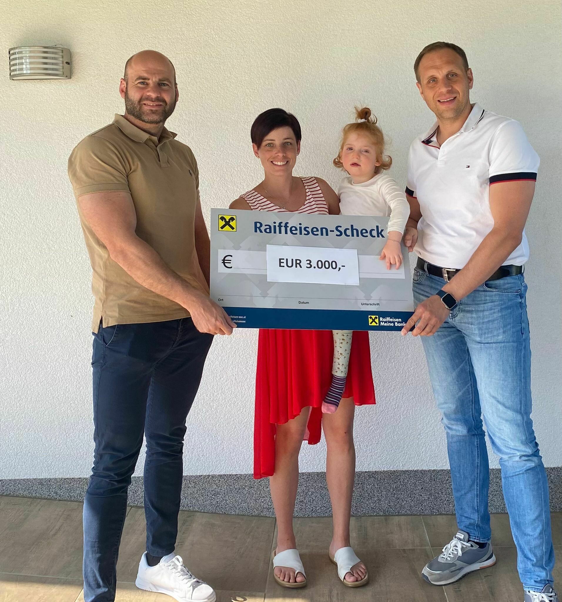 Hangover Schalchen: 3.000 Euro für Johanna erfeiert - Braunau