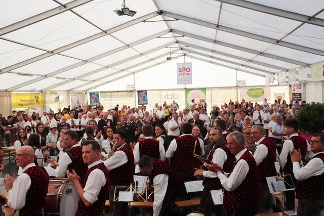 100 Jahre FF Vasoldsberg: Feuerwehrjubiläum mit neuem Fahrzeug - Graz ...