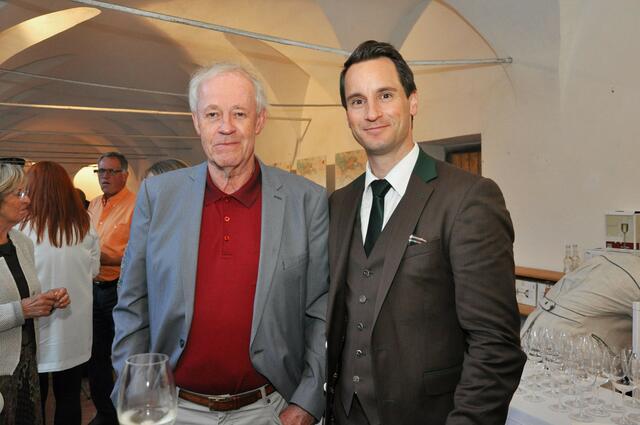 Vernissage von Alexander Kandut eröffnet Kultursommer auf Schloss ...