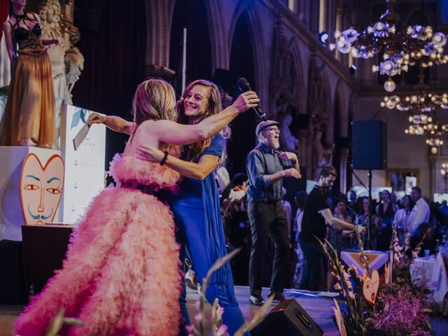 "In Love We Trust": Spektakulärer 15. Diversity Ball erstmals im Wiener Rathaus - Wien