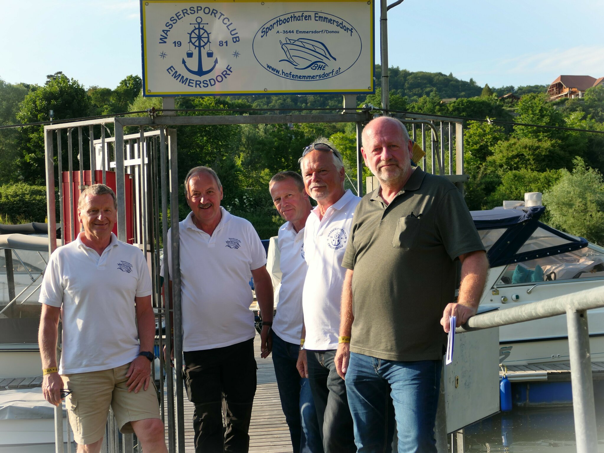 Jubiläumsfest '40 Jahre Sportboothafen Emmersdorf': Freizeitkapitäne ...