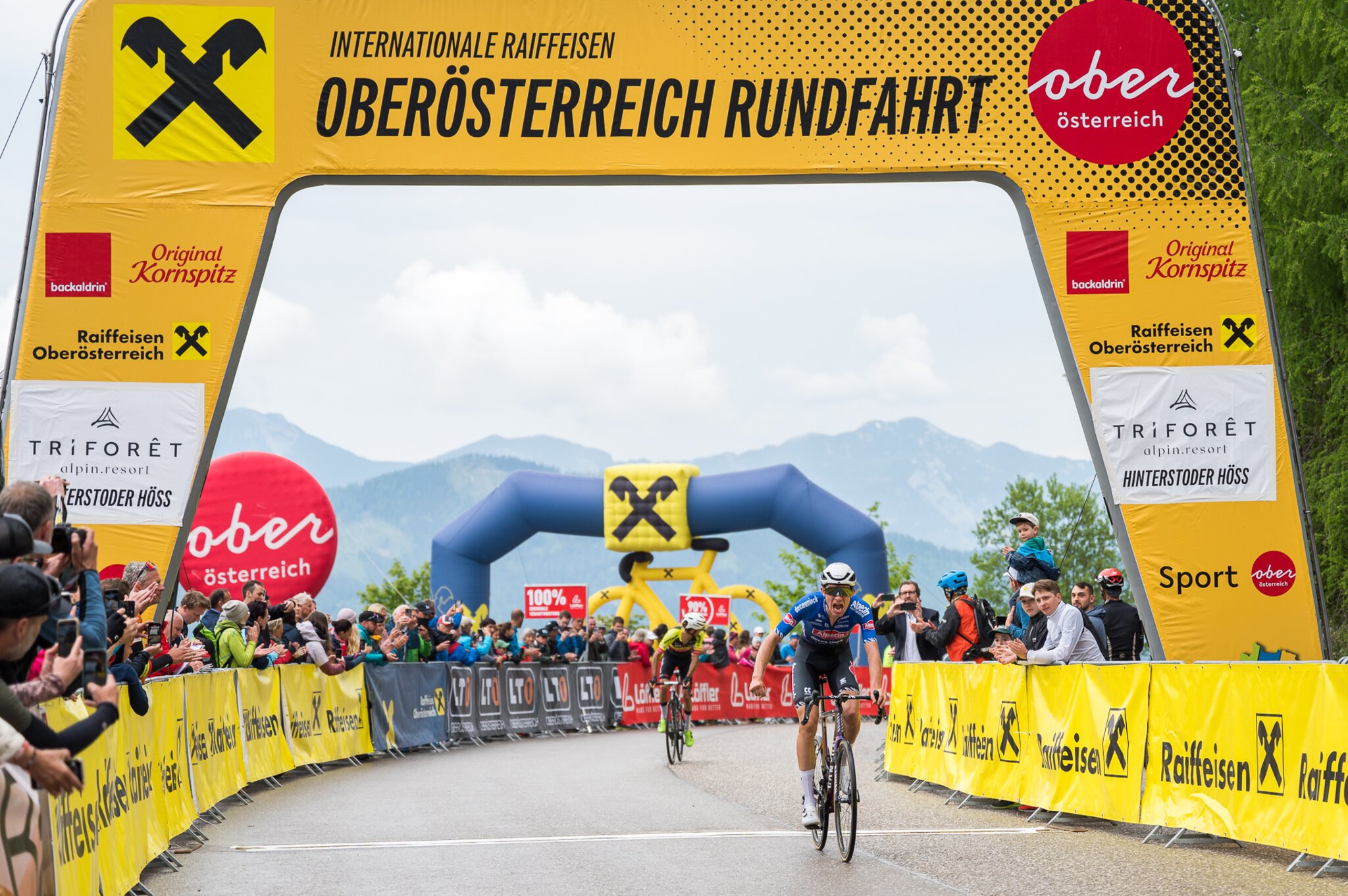 Luca Vergallito aus Italien gewinnt die 13. Int. Raiffeisen ...