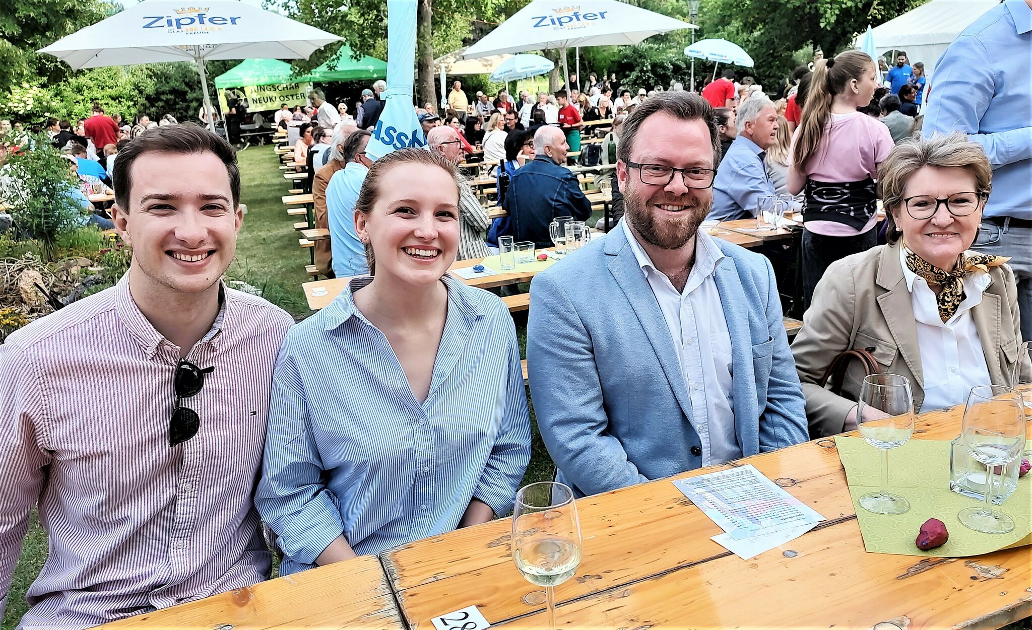 Mit Abendkonzert: Pfarrfest im Neukloster - Wiener Neustadt