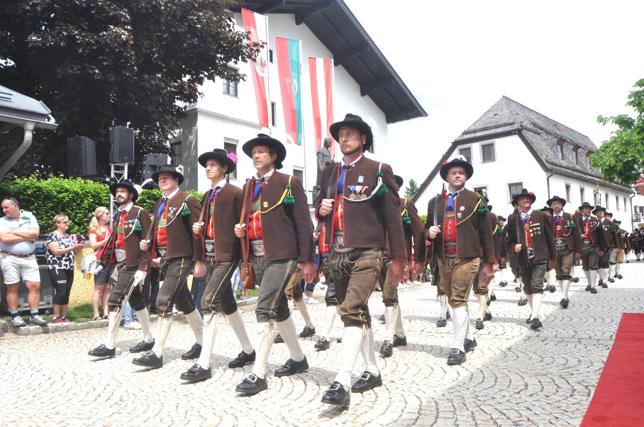 Wintersteller Bataillon: Gelungenes Schützenfest in St. Johann - Kitzbühel