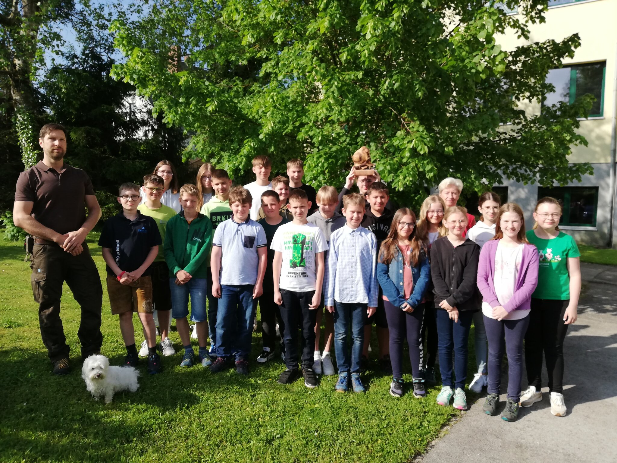 Klasse 2b: Mittelschule Hainfeld gewinnt Waldjugendspiele - Lilienfeld