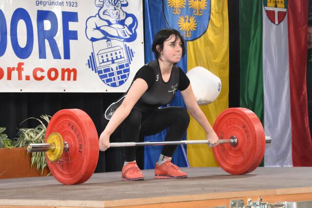 18th International Women Weightlifting Grand Prix: Athletinnen aus ...