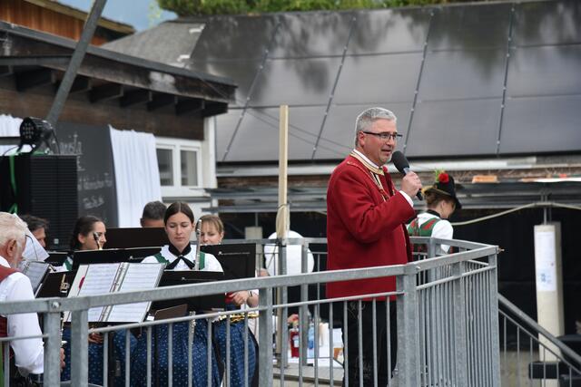 Musikfest: Musikalische Gratulationen für die jubilierende MK Götzens ...