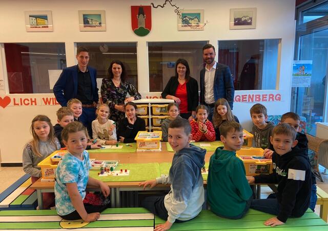 Volksschule Hagenberg: Kinder erlernen erste Programmierkenntnisse ...