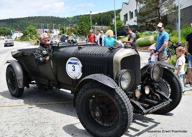 Mühlviertel Classic: Sonderprüfung bei Wimberger-Bau Firmenzentrale ...