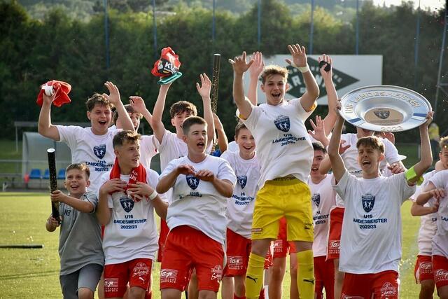 Fußball: U14-Kicker und U16-Kicker der SV Oberwart Landesmeister - Oberwart