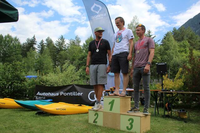 Kajakcross-Rennen: Kanuten maßen sich auf der Drau - Osttirol