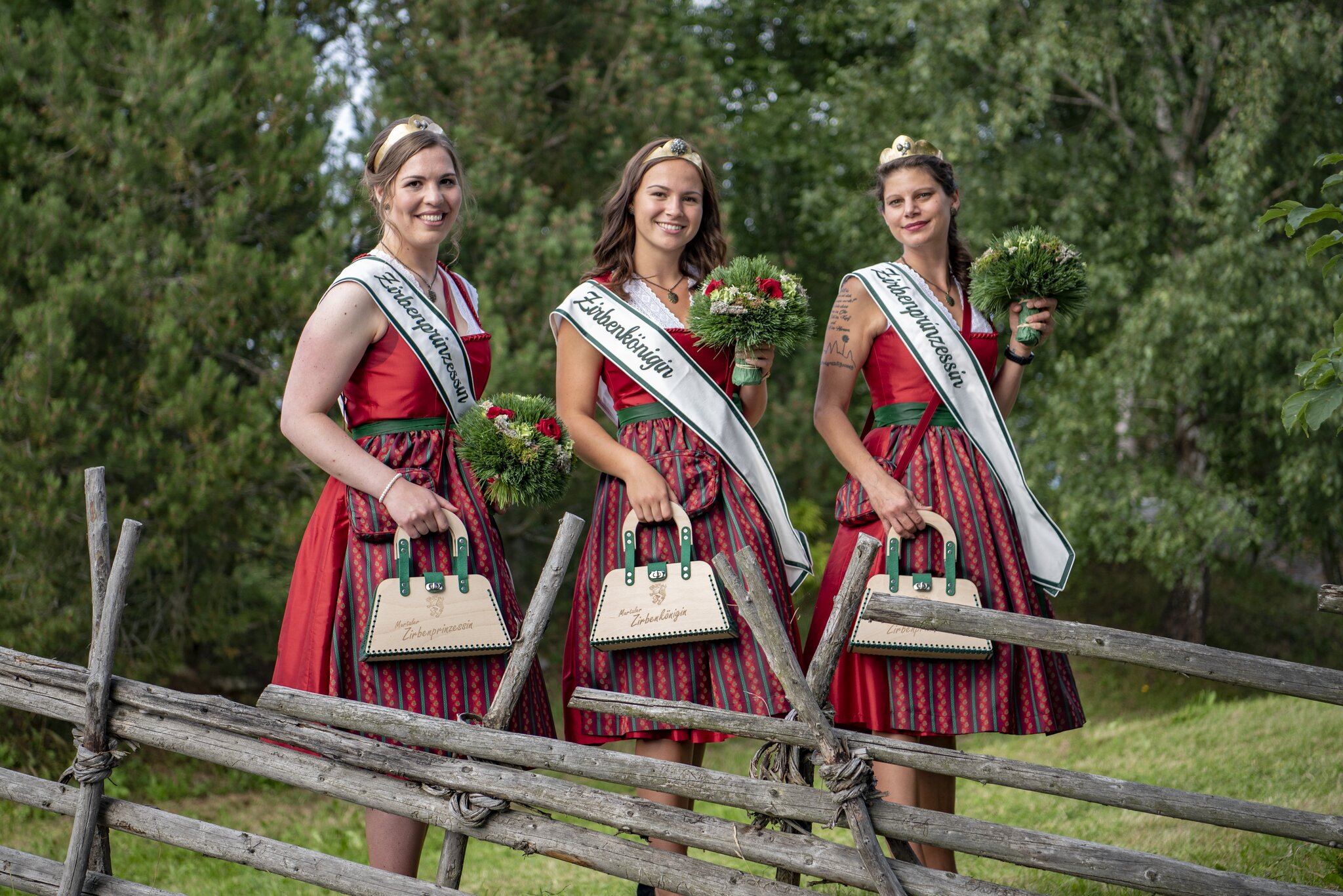 Vorauswahl und Zirbenfest: Die neuen Zirbenhoheiten werden reich ...